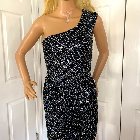 As U Wish | Dresses | New Sexy Sequence Stretchy Form Fitting Holiday ...